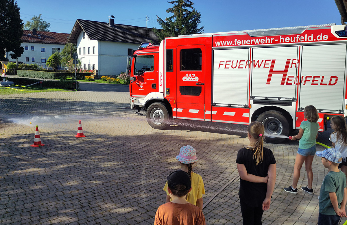 Ferienprogramm 2024 der Freiwilligen Feuerwehr Heufeld – Freiwillige Feuerwehr Heufeld